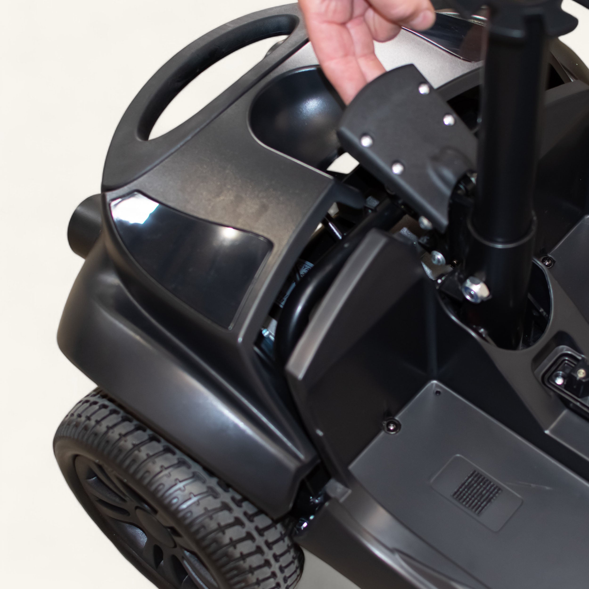 The Errand Pro - Full Suspension Long Range Easy Split Boot Scooter wi ...